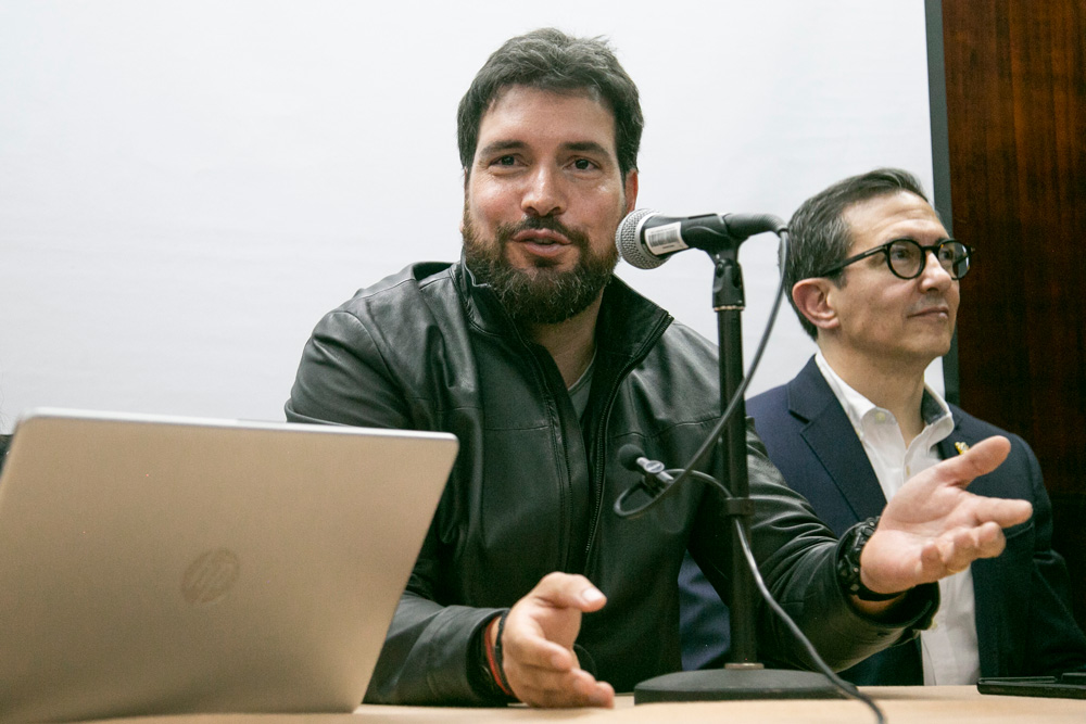 Jan Topic, el candidato que trata de ser él mismo, a cualquier costo ...